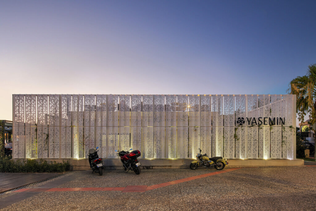 Mert Uslu - RAF Ürün Dergisi